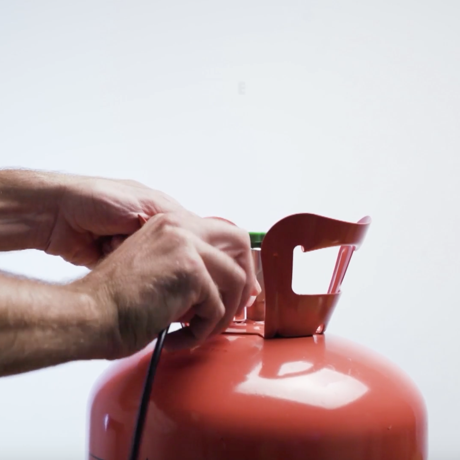 CONNECT DISPOSABLE HELIUM – Plat Institute